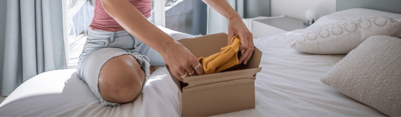 How To Package Clothes For Shipping | Parcel2Go